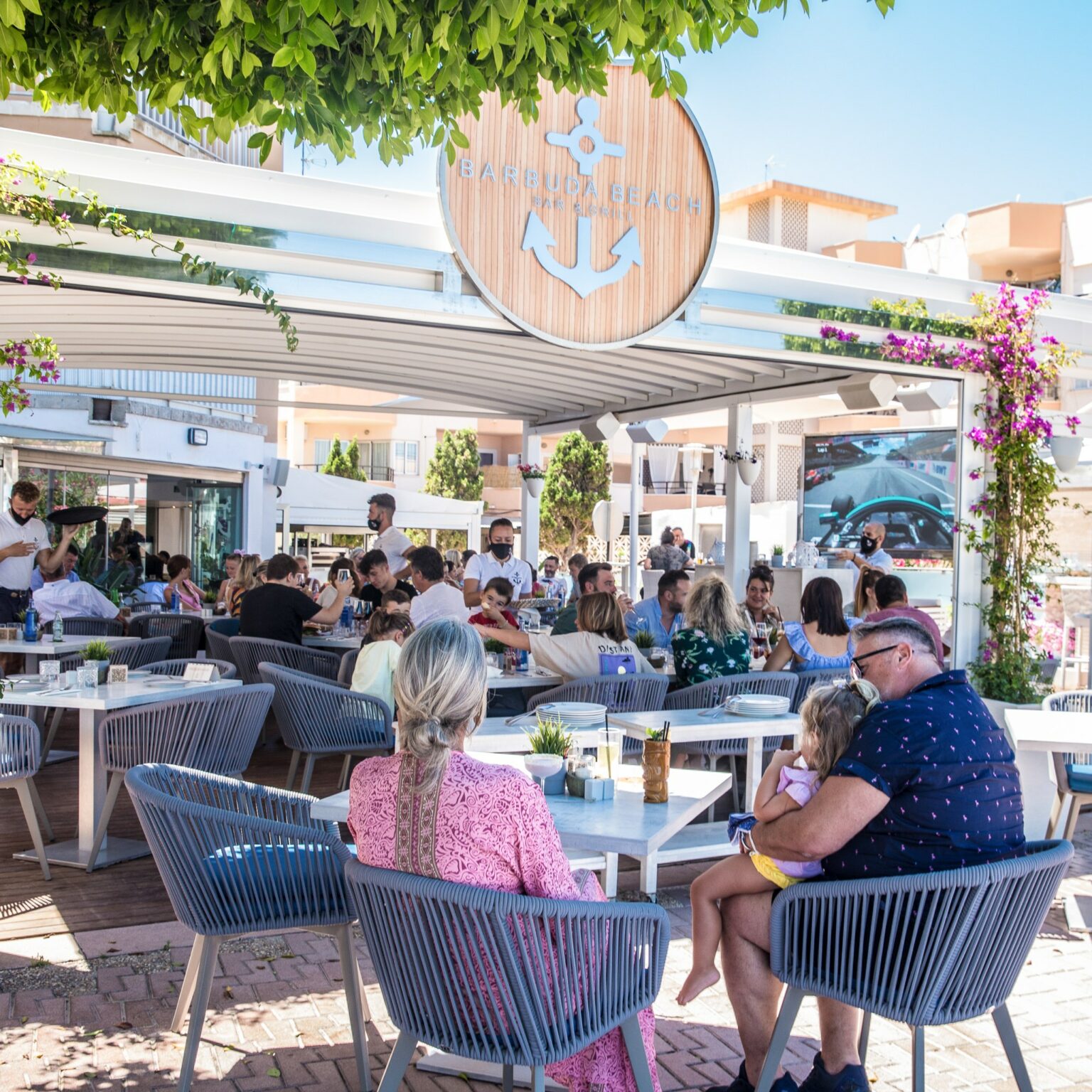 Top 5 Magaluf Restaurants For Stags & Hens | Updated 2024